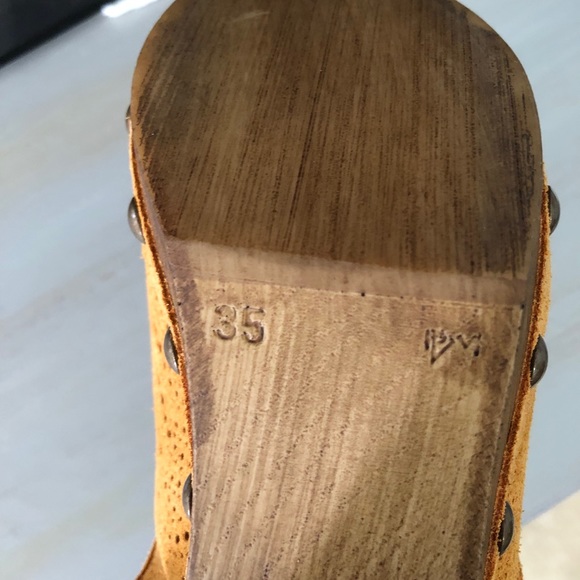 Eric Michael | Shoes | Eric Michael Suede Mule Closed Toe | Poshmark